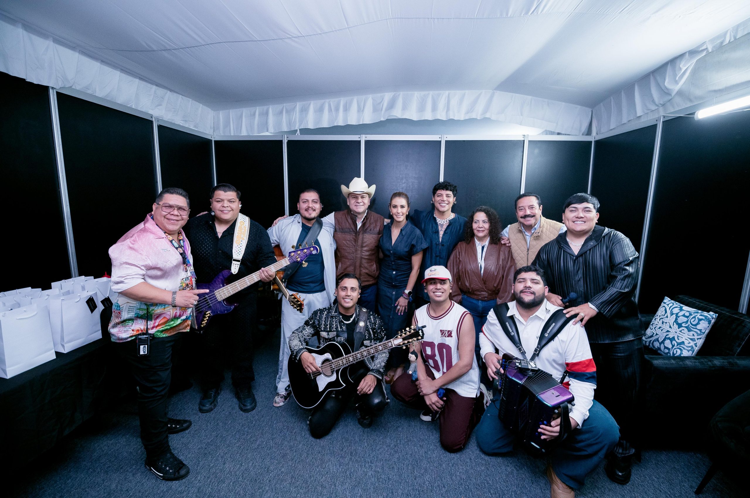 Grupo Firme prende “La Villista 2025” con un lleno total y pura emoción ...